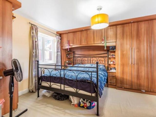 4 bedroom town house for sale in Cippenham, Slough, Berkshire, SL1