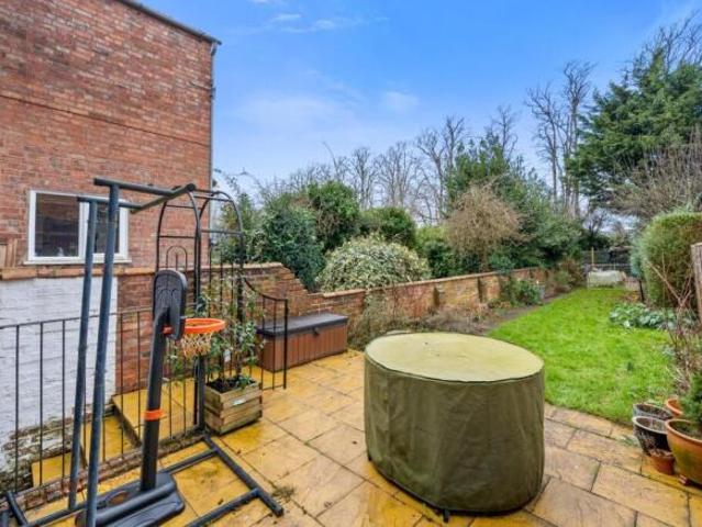 4 bedroom town house for sale in Colwyn Road, The Mounts, Northampton NN1