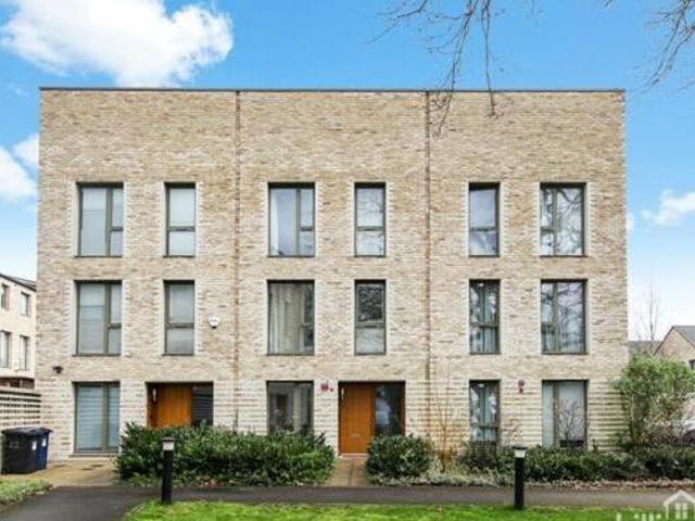 4 Bedroom Town House For Sale In Edgware