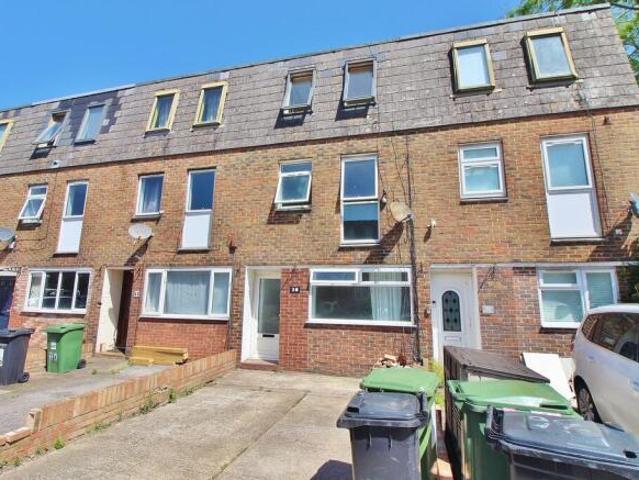 4 bedroom town house for sale in Emanuel Street, Buckland, PO2