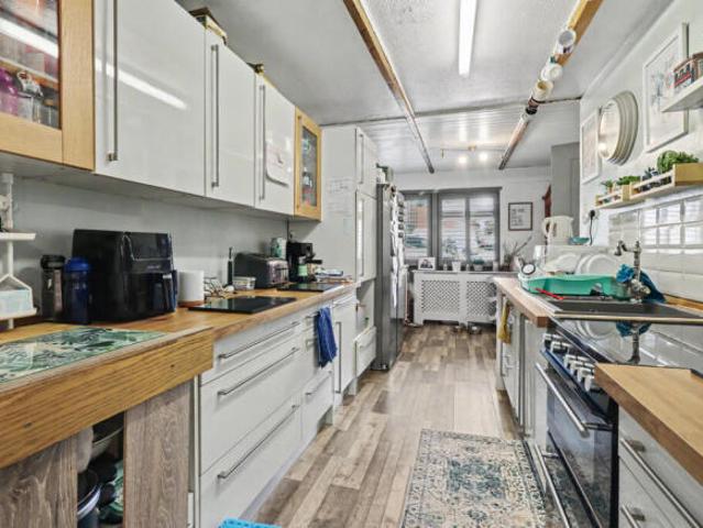 4 bedroom town house for sale in Gibbwin, Milton Keynes, MK14