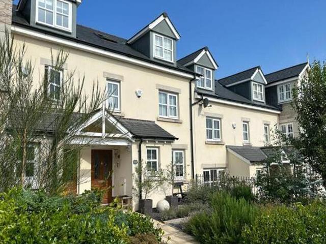 4 Bedroom Town House For Sale In Grange over sands
