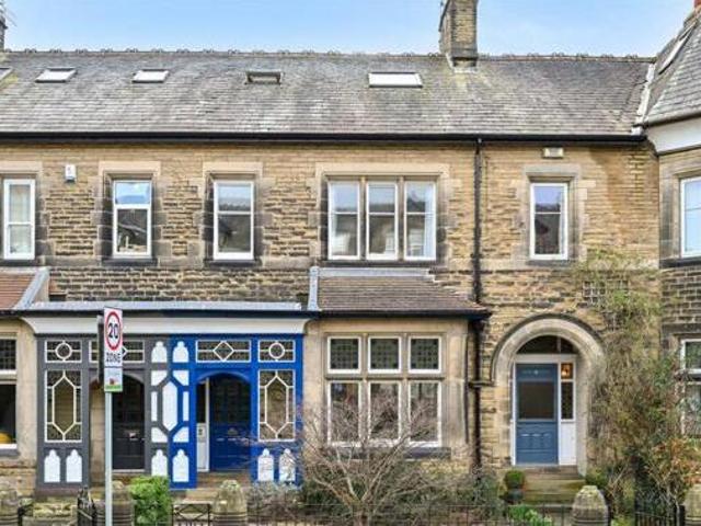 4 Bedroom Town House For Sale In Guiseley