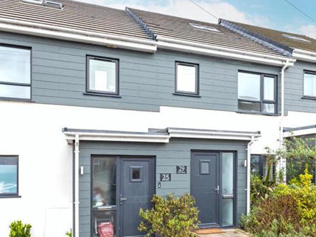 4 Bedroom Town House For Sale In Hanham, Bristol