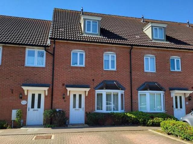4 Bedroom Town House For Sale In Hatfield