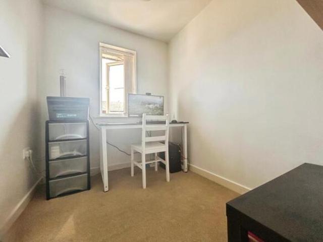 4 bedroom town house for sale in Kelstern Close, Bolton, BL2