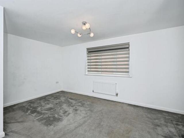 4 bedroom town house for sale in Ketteringham Drive, Warrington, WA5