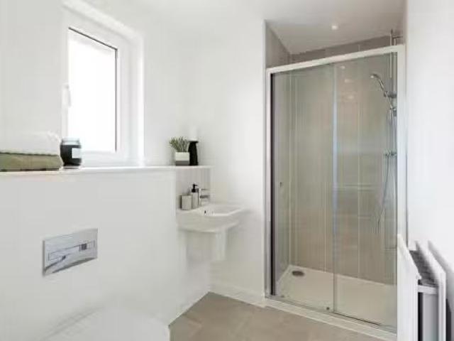 4 Bedroom Town House For Sale In Kirkliston, Edinburgh, EH29