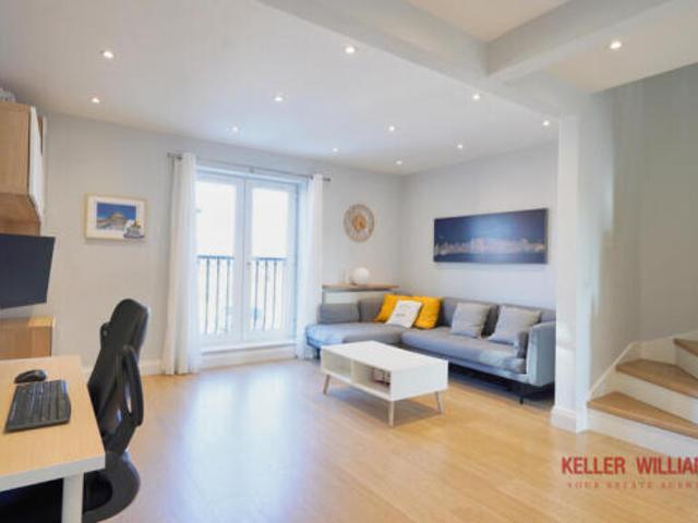 4 bedroom town house for sale in Knights Road, Derby, DE73