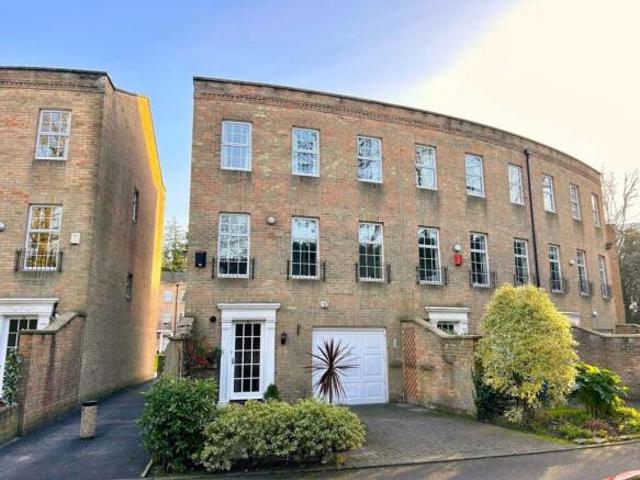 4 bedroom town house for sale in Lindsay Road, BRANKSOME PARK, BH13