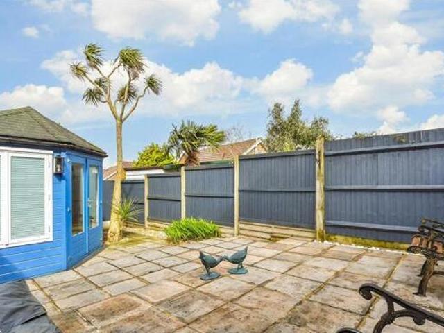 4 Bedroom Town House For Sale In Littlestone