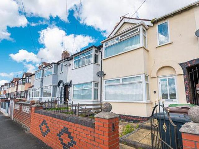 4 Bedroom Town House For Sale In Litherland, Liverpool