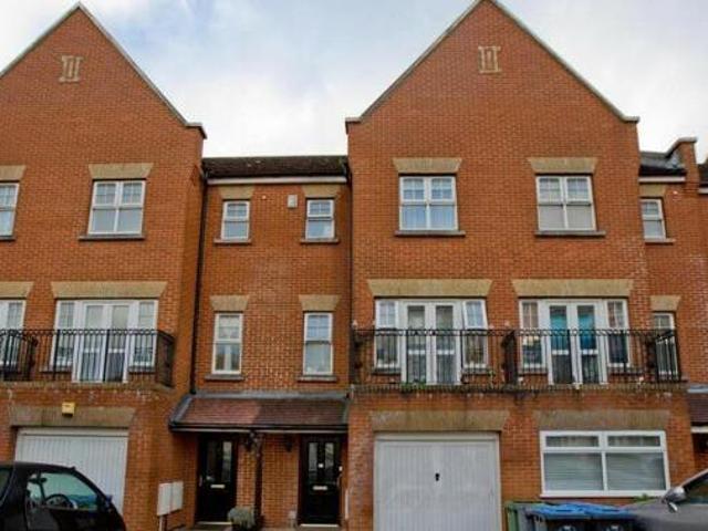 4 Bedroom Town House For Sale In London