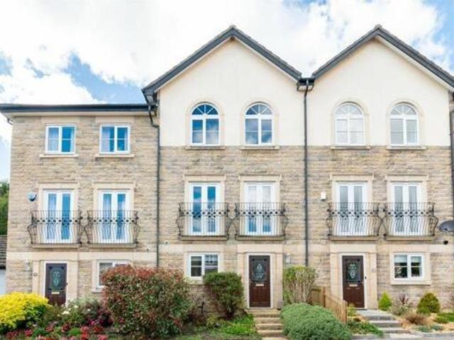 4 Bedroom Town House For Sale In Lower Cumberworth