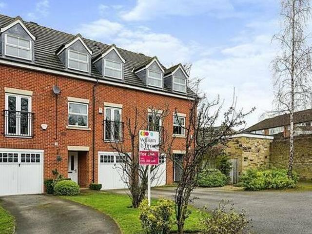 4 bedroom town house for sale in Millbank Yeadon Leeds LS19