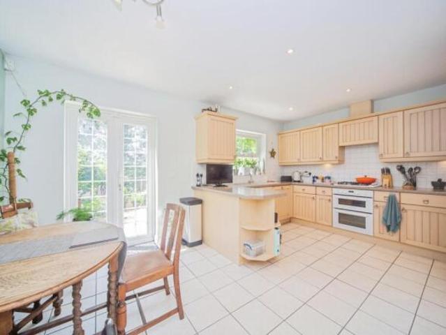 4 bedroom town house for sale in Newitt Place, Southampton, Hampshire, SO16