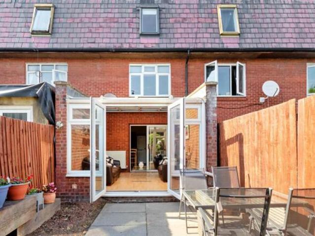 4 bedroom town house for sale in North Road, Wimbledon, SW19