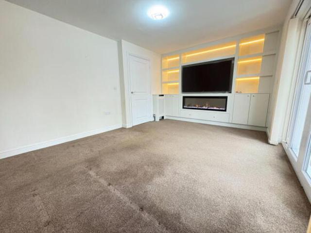 4 bedroom town house for sale in Northwick Terrace, Bilston, WV14 0AF, WV14