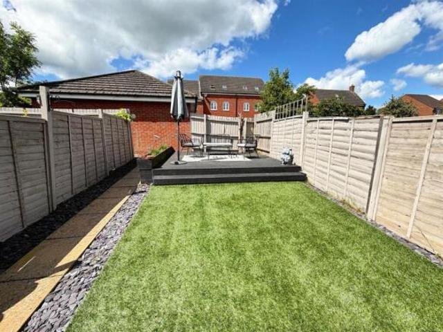 4 bedroom town house for sale in NN5 4UH, Milburn Drive, St Crispin, NN5
