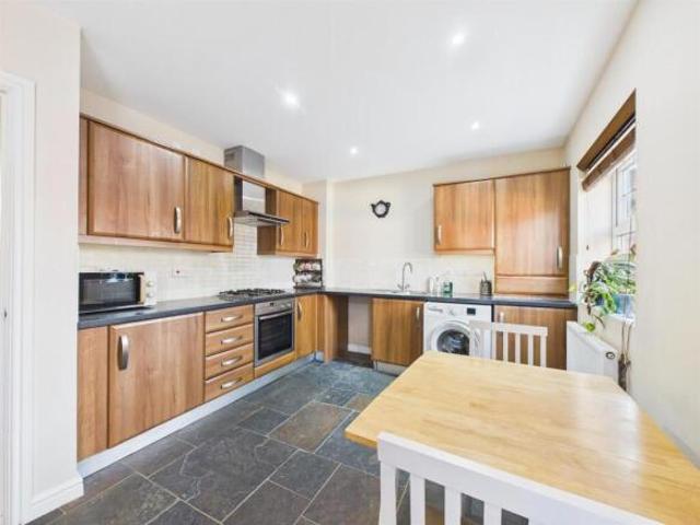 4 bedroom town house for sale in Pacific Way, Derby, DE24