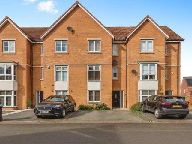4 Bedroom Town House For Sale In Scholes