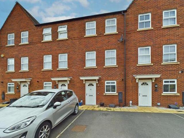 4 Bedroom Town House For Sale In Saighton