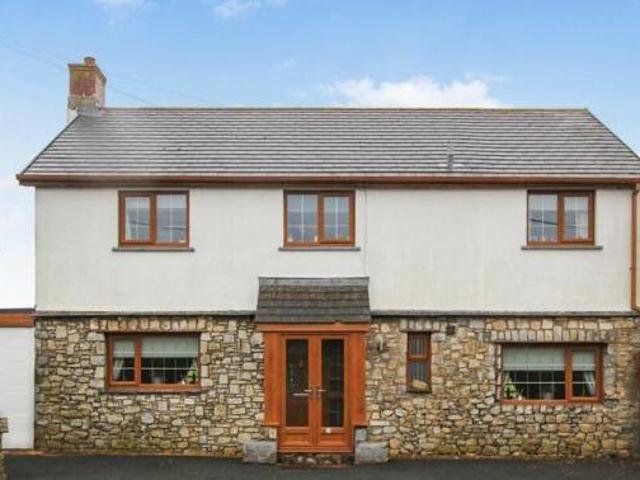 4 Bedroom Town House For Sale In St. Athan