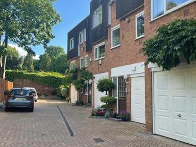 4 Bedroom Town House For Rent In Westleigh Avenue, London