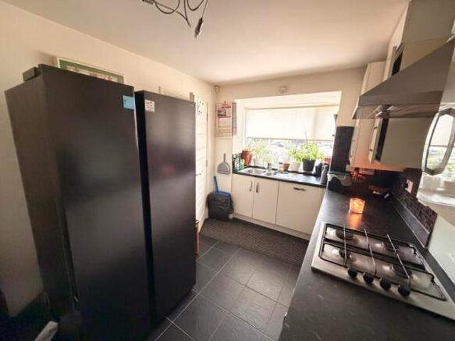 4 bedroom town house for rent in Willowherb Road, BS16
