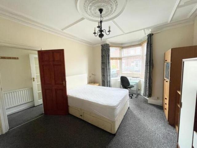 4 bedroom town house for rent in Belle Grove West, Newcastle upon Tyne, NE2
