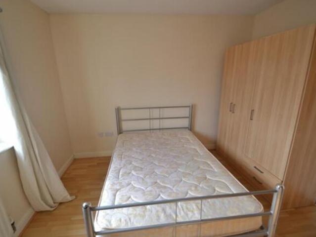 4 bedroom town house for rent in Chorlton Road, Hulme, Manchester, M15 4JG, M15