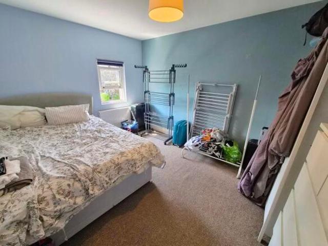 4 bedroom town house for rent in Chapel Lane, Leeds, LS6