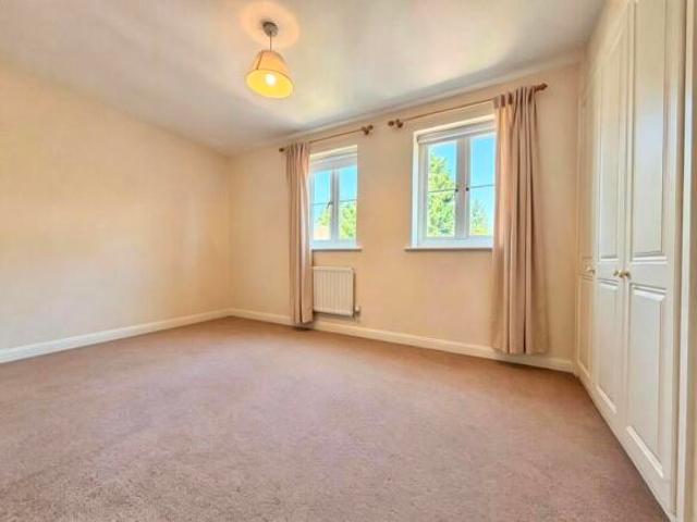 4 bedroom town house for rent in Fleming Way, St Leonards, EX2