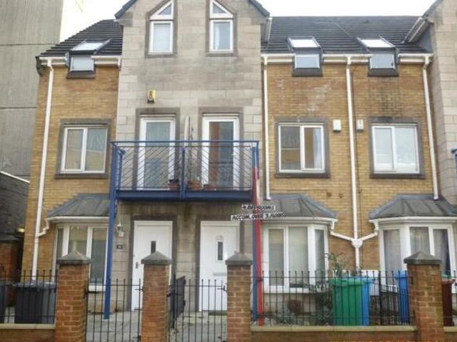 4 Bedroom Town House For Rent In Hulme
