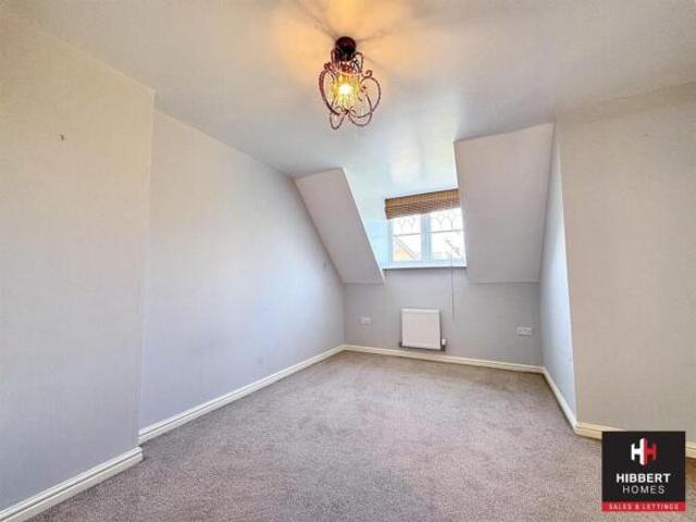 4 bedroom town house for rent in Lawnhurst Avenue, Wythenshawe, M23