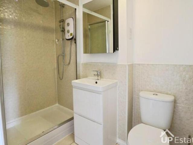 4 bedroom town house for rent in Lifeguard Mews, Coventry, CV3