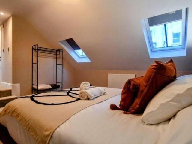 4 bedroom town house for rent in Little Western Street, Brighton, BN1