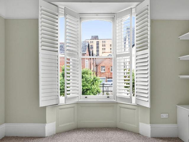 4 bedroom town house for rent in Netley Road, Southsea, PO5