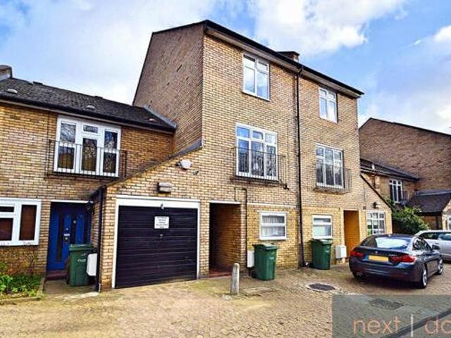4 Bedroom Town House For Rent In Oval