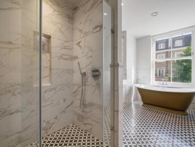 4 bedroom town house for rent in Palladian Gardens, Chiswick, W4
