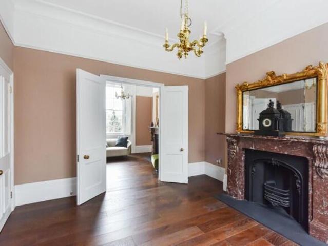 4 bedroom town house for rent in Percy Circus, London, WC1X
