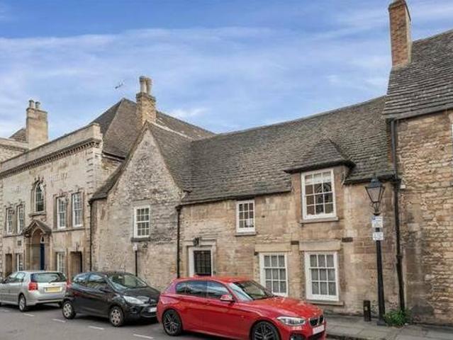 4 bedroom town house for rent in St Marys Street Stamford PE9