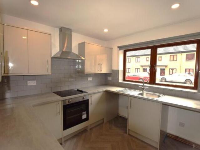 4 bedroom town house for rent in Standside, St James, Northampton, NN5