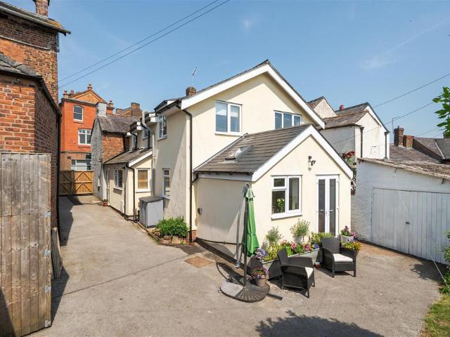 4 bedroom townhouse for sale