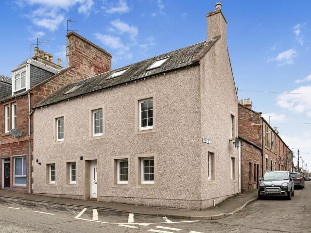 4 bedroom townhouse for sale