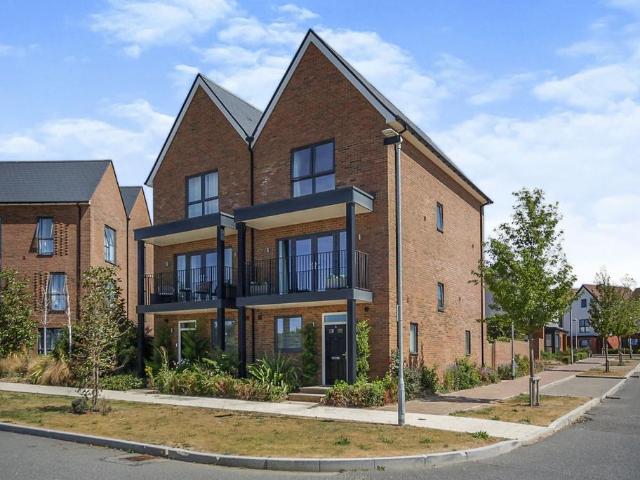 4 bedroom townhouse for sale