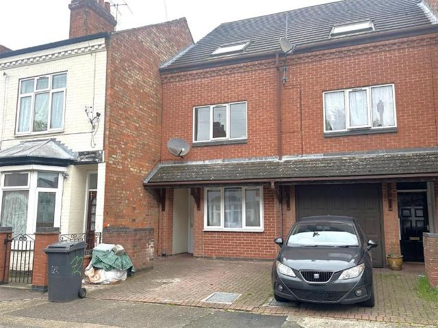 4 bedroom townhouse for sale