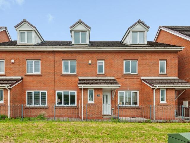 4 bedroom townhouse for sale