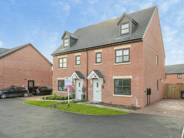 4 bedroom townhouse for sale