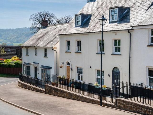 4 bedroom townhouse for sale